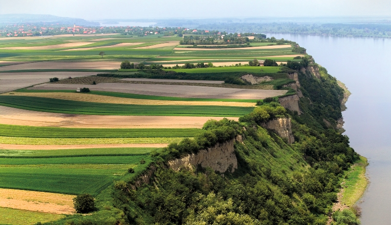 Dunav, Surduk - Serbia.com