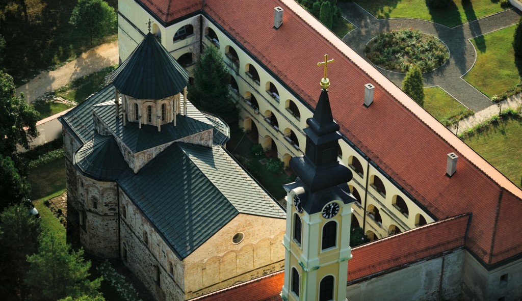 Manastir-Hopovo-Fruska-Gora1-1024x5911 - Serbia.com
