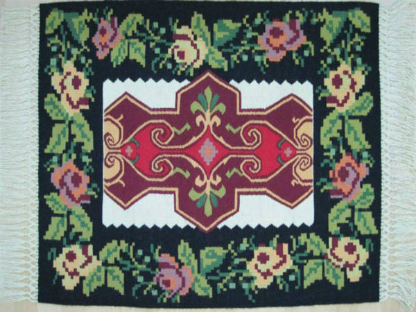 Pirot Kilim - Serbia.com