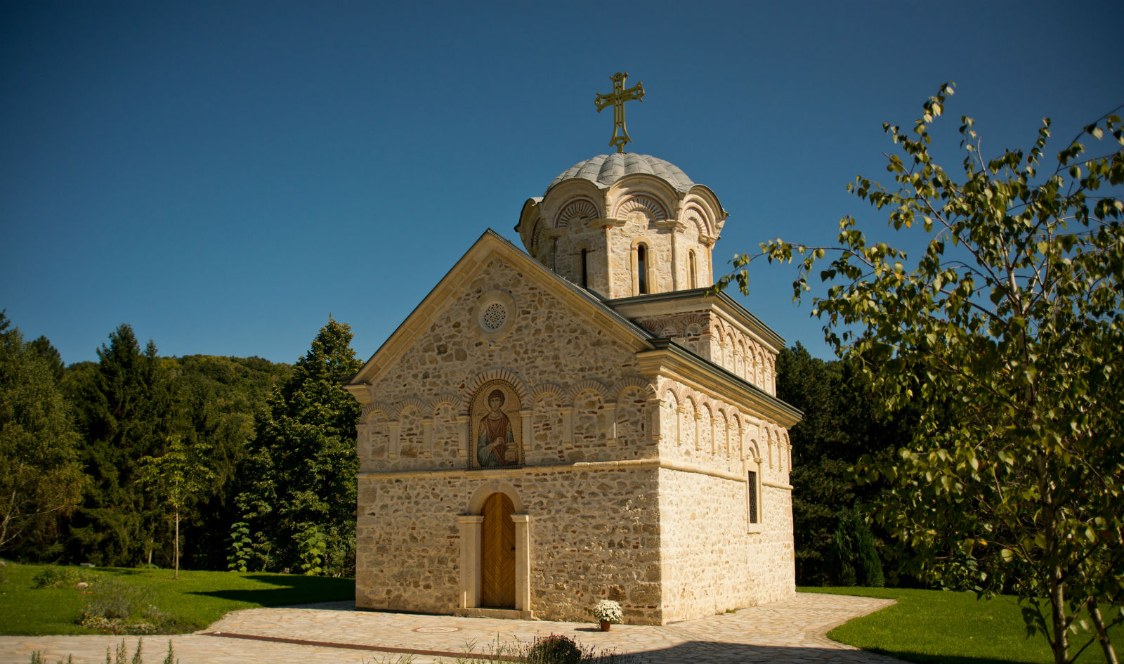 Fruška gora - once an island, now a mountain - Serbia.com