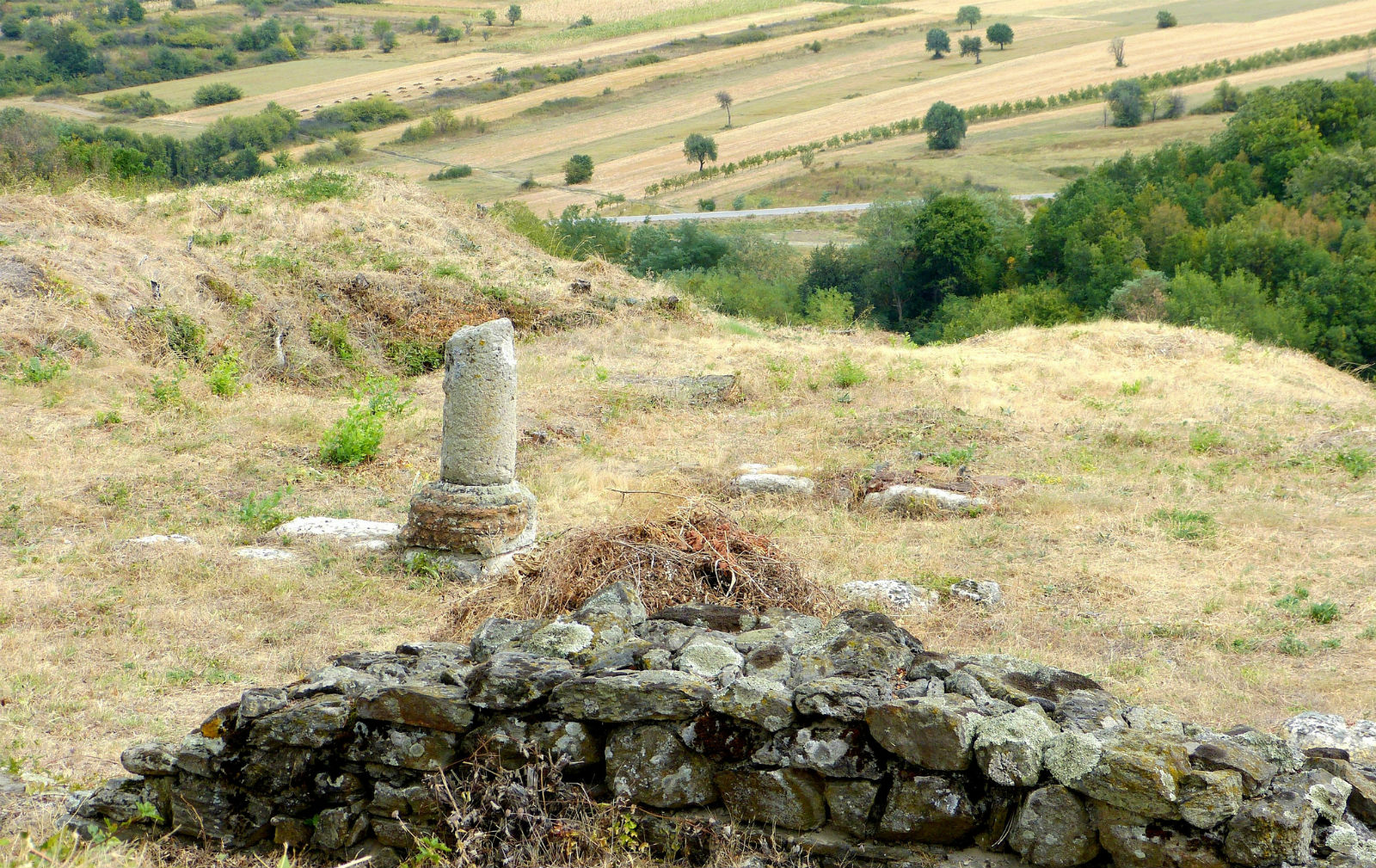 Justiniana prima: Caričin grad - Serbia.com