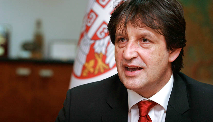 Gašić zahvalio Kirbiju na podršci razvoju vojne saradnje - Serbia.com