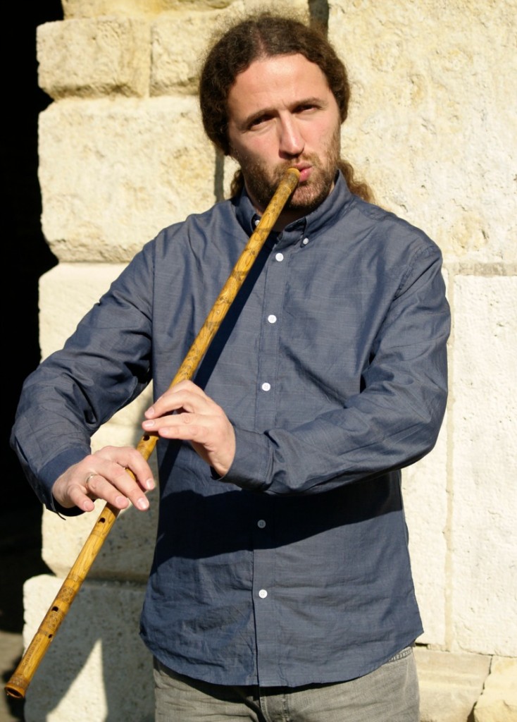 Playing the kaval - Serbia.com
