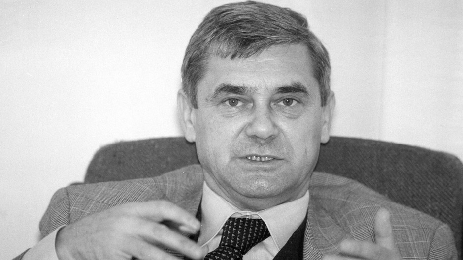 Serbian football legend Slobodan Santrac dies at 70 - Serbia.com