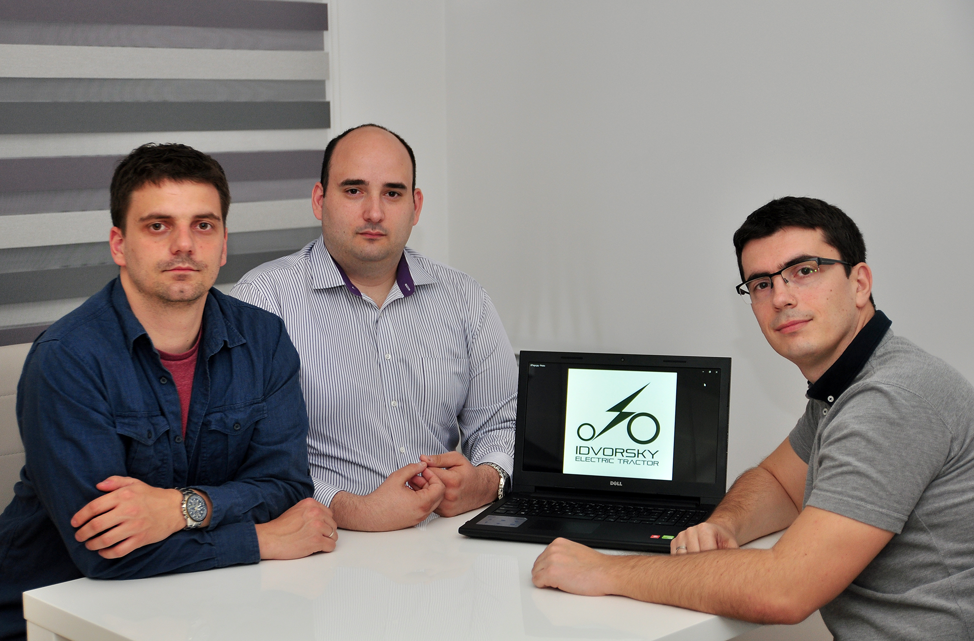 Brilliant Serbian Inventors Conquer USA: The Idvorsky Electric Tractor ...